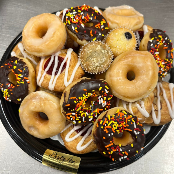 Mini Donuts - Dorothy Ann Bakery & Cafe